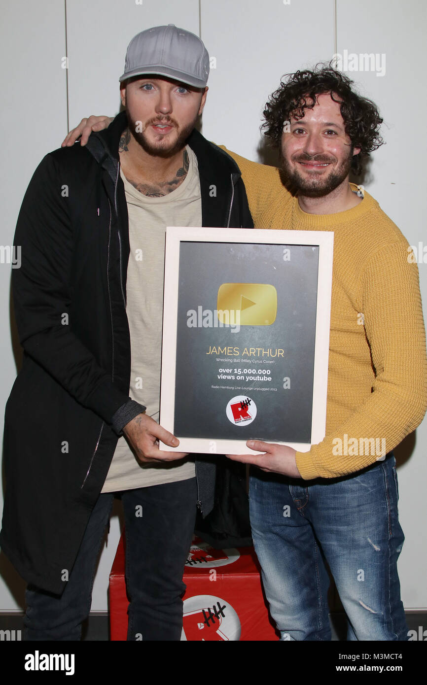 Songwriter james arthur hi-res stock photography and images - Alamy