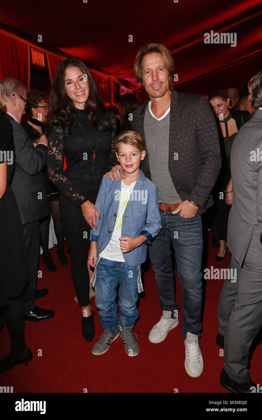 Mika meziani hi-res stock photography and images - Alamy