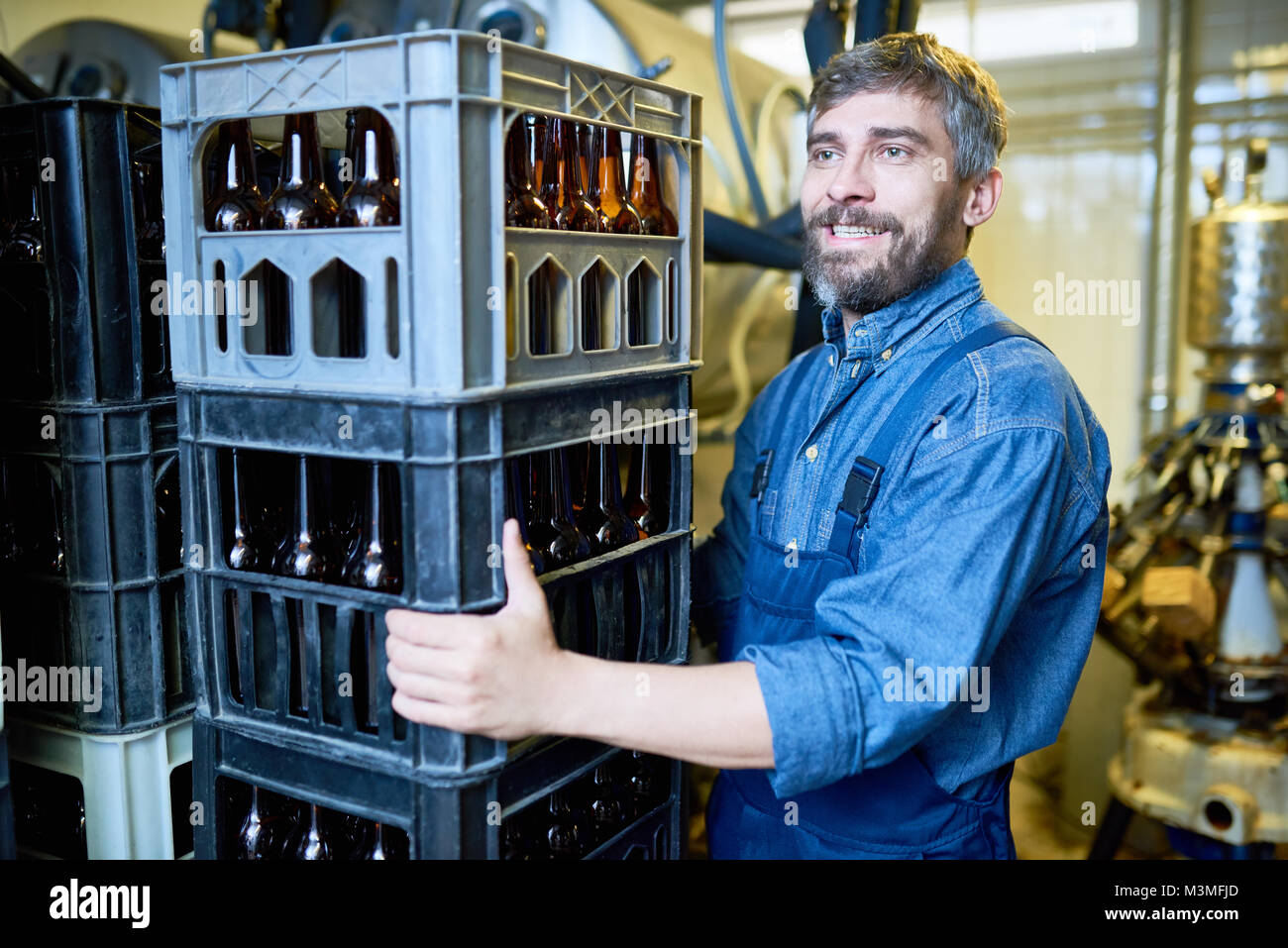 Beer warehouse hi-res stock photography and images - Alamy