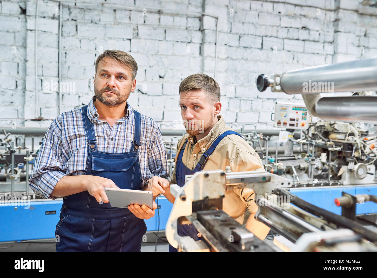 Modern furniture factory hi-res stock photography and images - Alamy