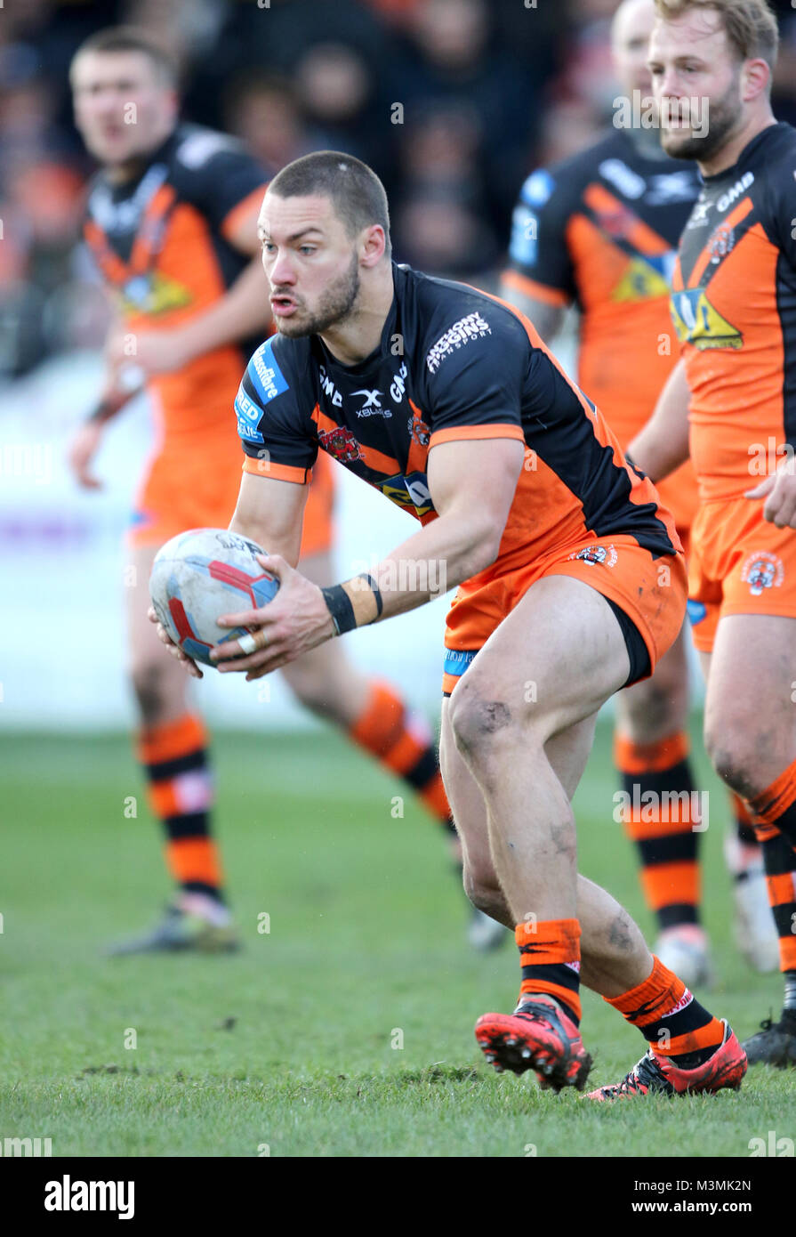 Castleford Tigers Jy Hitchcox on the ball during the Betfred Super ...