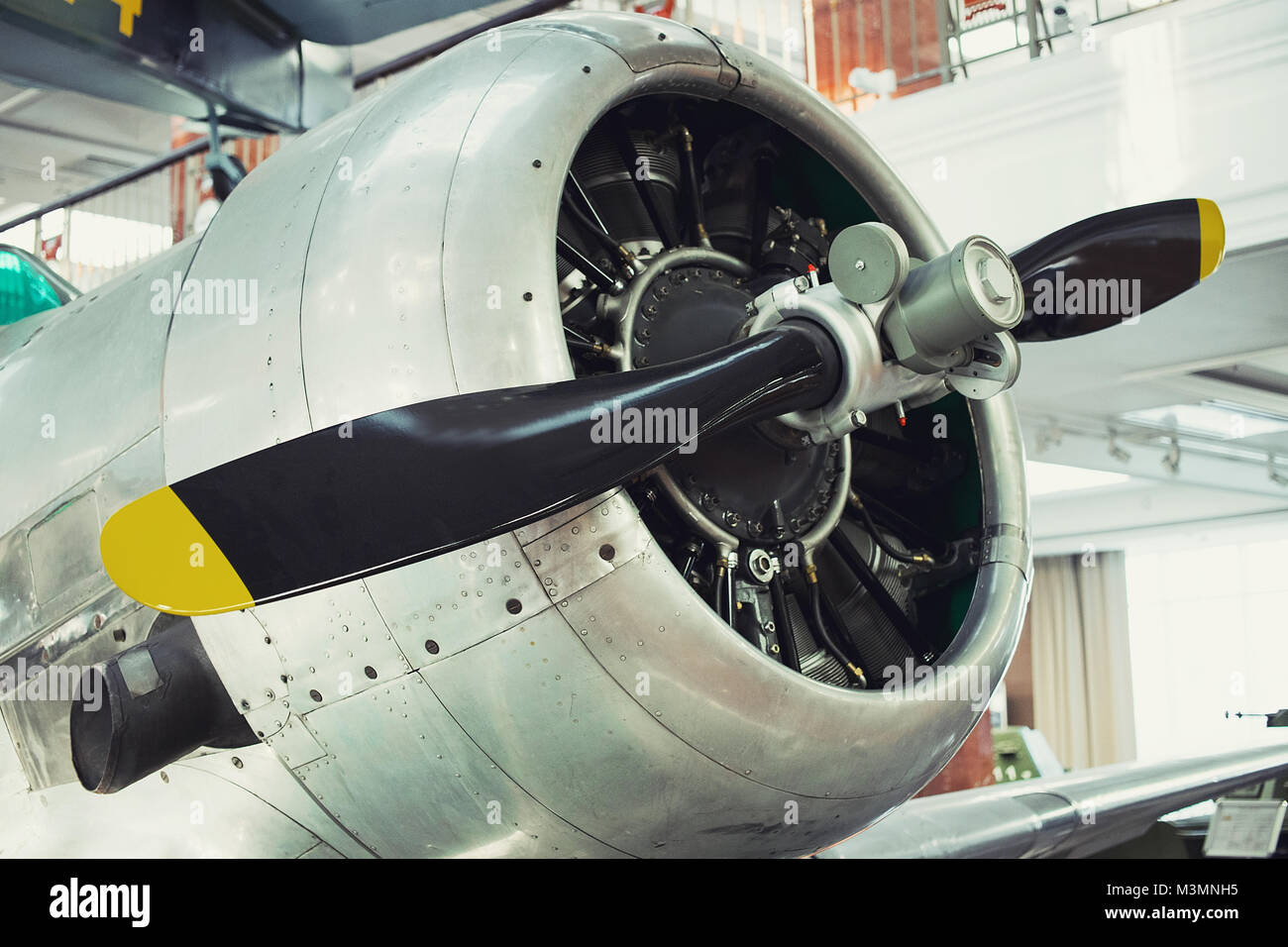 Old piston engine propeller aircraft hi-res stock photography and ...