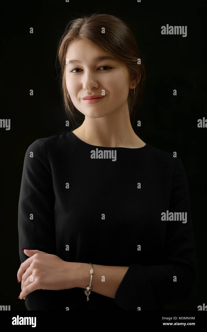Face turned to profile hi-res stock photography and images - Alamy