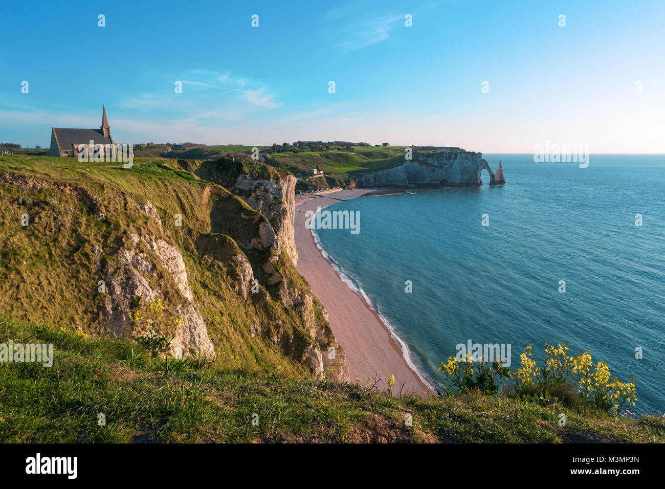 Beach, ocean and cliffs, Etretat, Normandy, France, Europe. Natural ...
