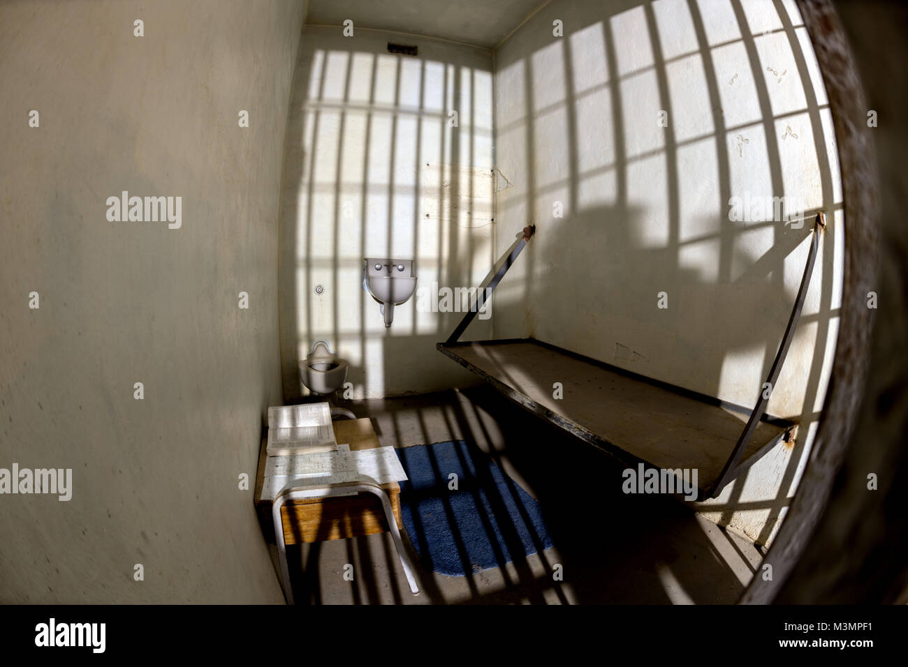 Inmate cell hi-res stock photography and images - Alamy