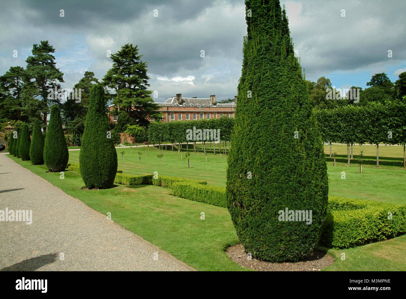 Erddig house hi-res stock photography and images - Alamy