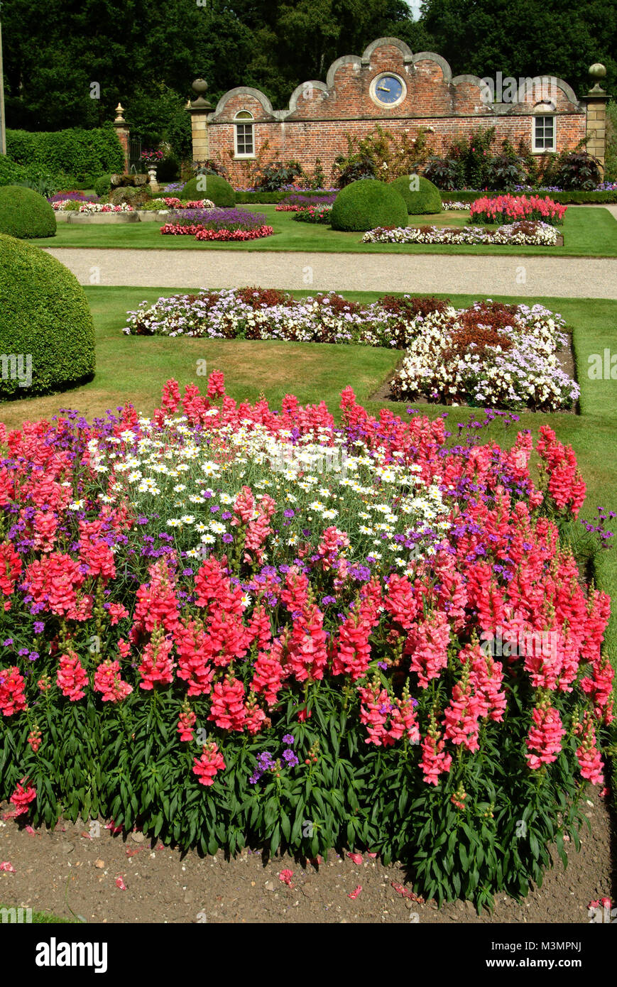 Erddig hall hi-res stock photography and images - Alamy