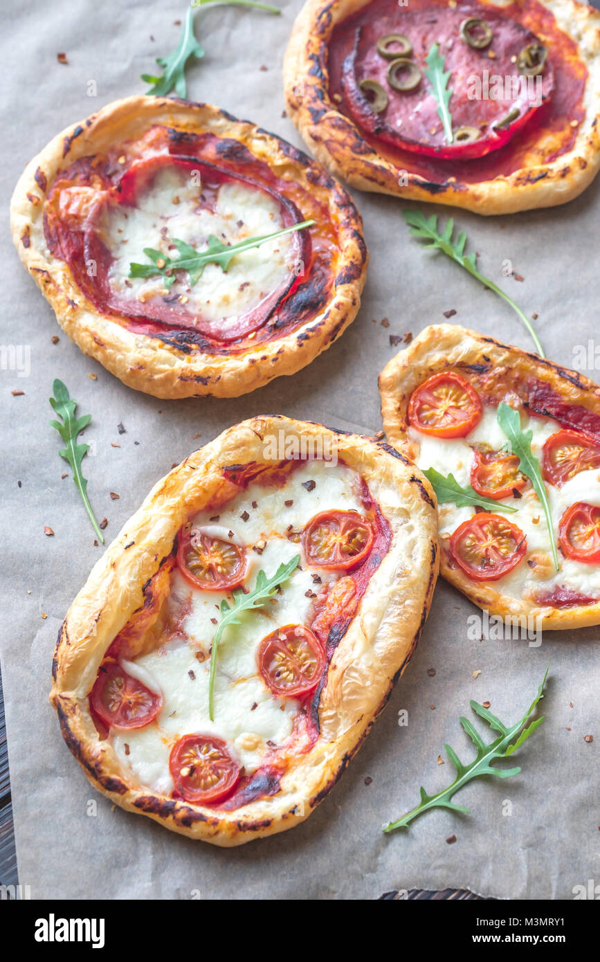 Food mini pizzas ham hi-res stock photography and images - Alamy