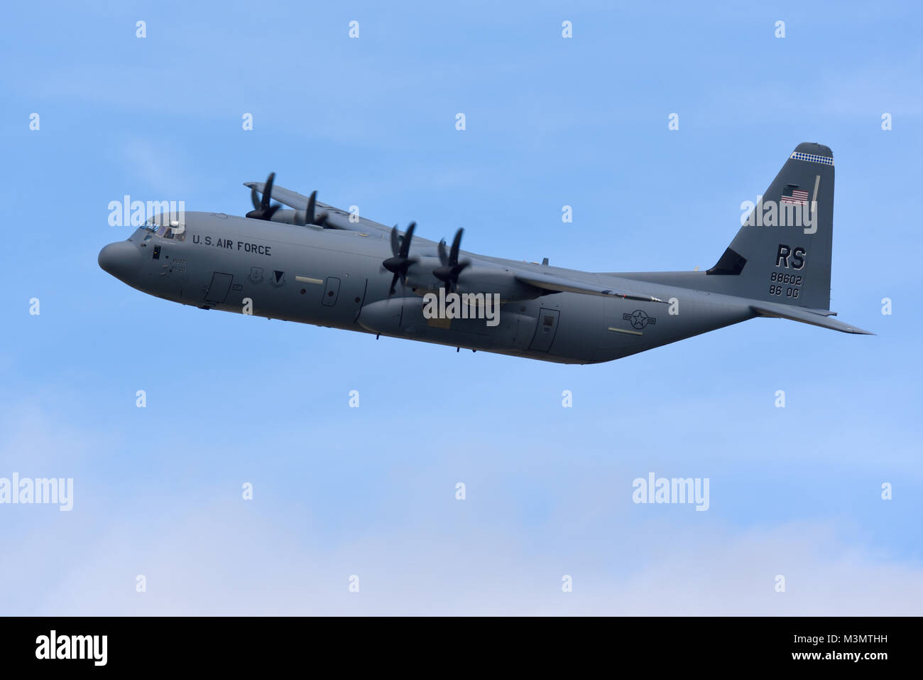 Lockheed c 130j hercules hi-res stock photography and images - Alamy