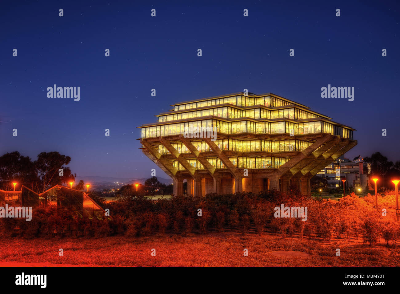 Geisel library architecture hi-res stock photography and images - Alamy
