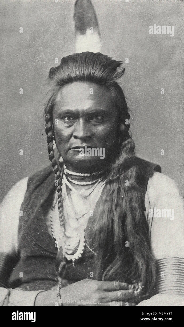 Crow indians hi-res stock photography and images - Alamy