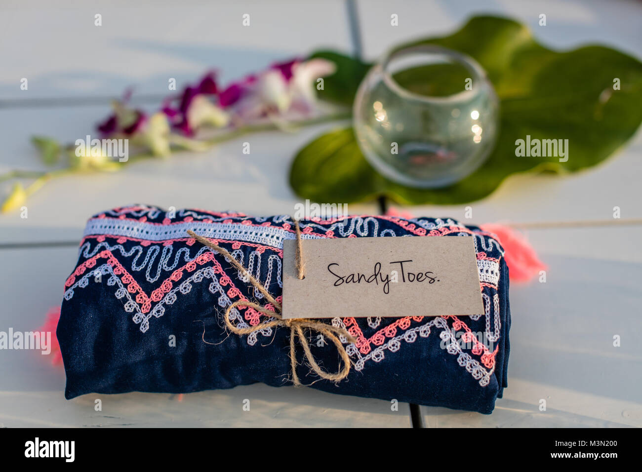 Sarong hi-res stock photography and images - Alamy