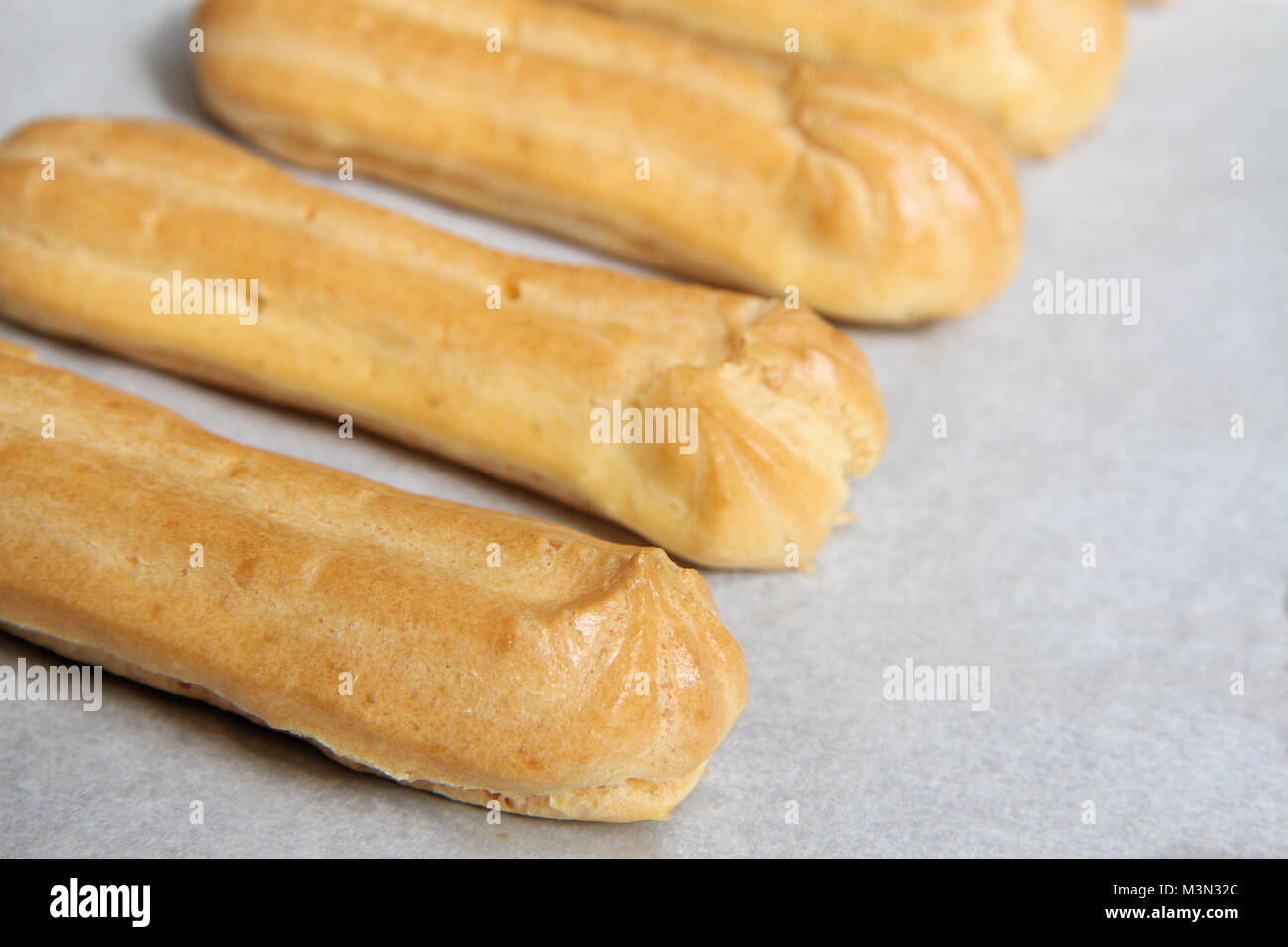 French pastry choux hi-res stock photography and images - Alamy