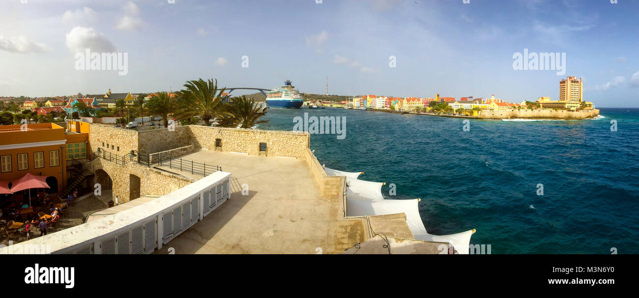 Panorama of Willemstad, Curacao island Stock Photo - Alamy