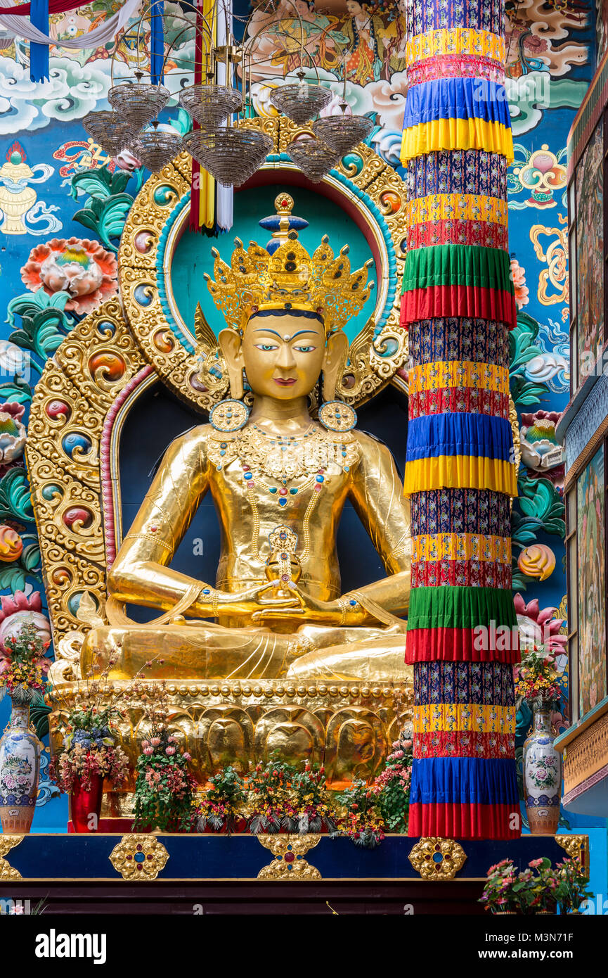 Padmasambhava Statue Stock Photos & Padmasambhava Statue Stock Images ...