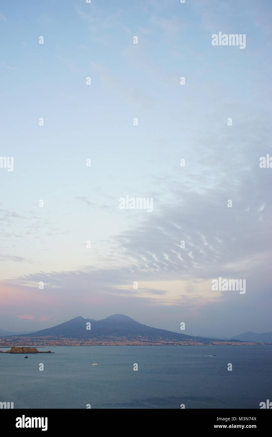 Naples bay and the vesuvio hi-res stock photography and images - Alamy