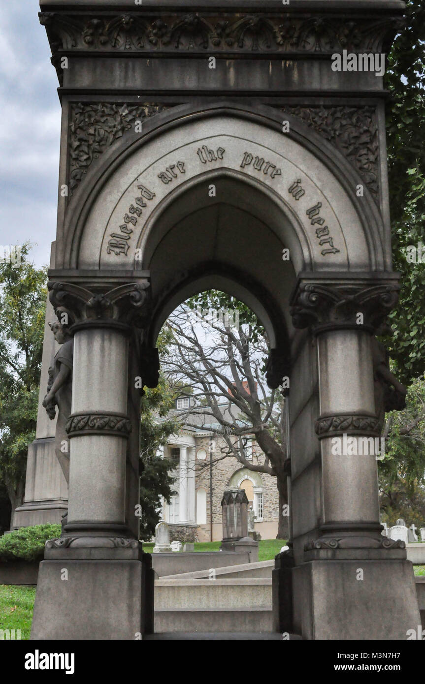 Arched building hi-res stock photography and images - Alamy