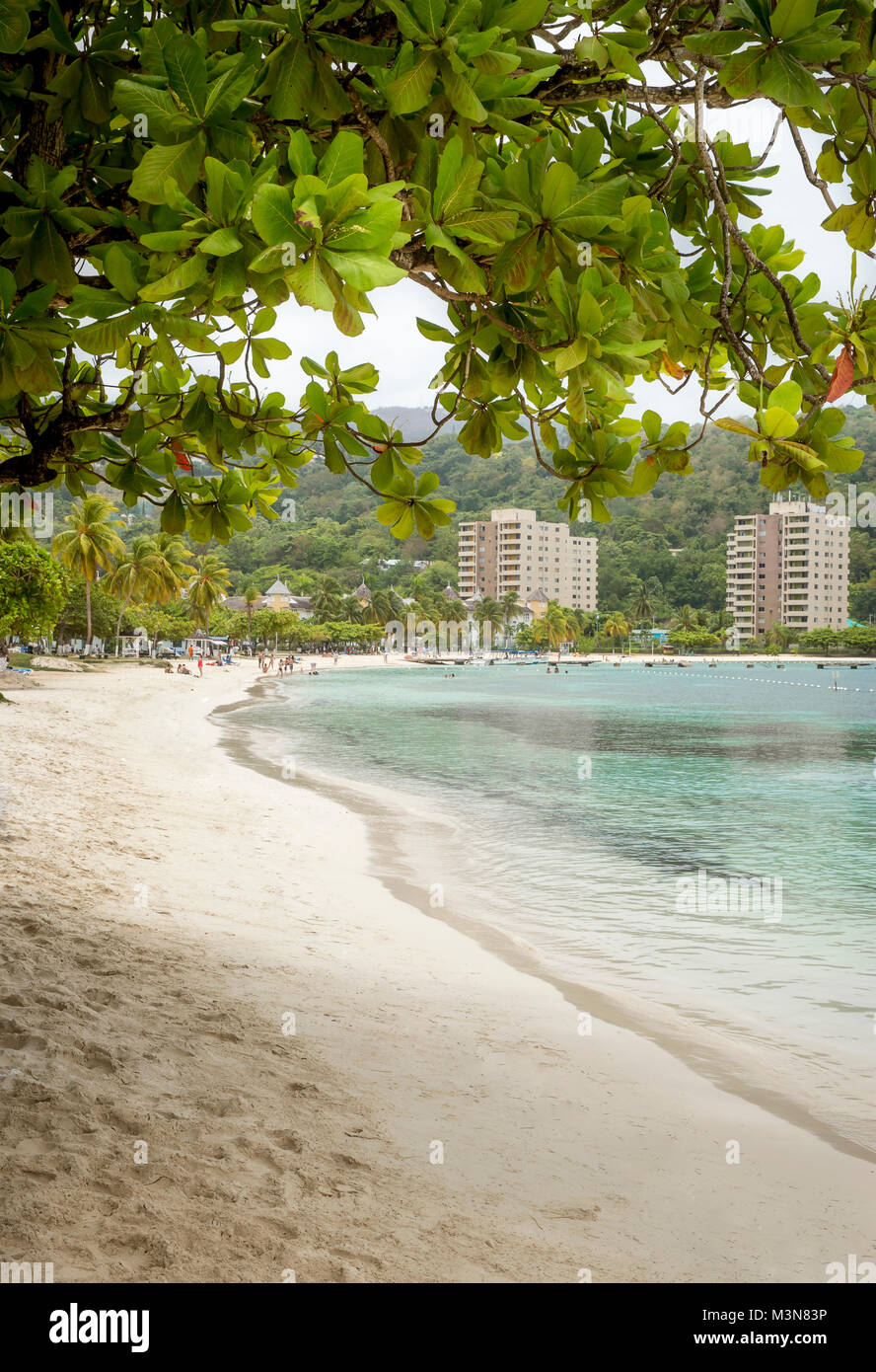 Sandy beach in Ocho Rios, Jamaica Stock Photo - Alamy