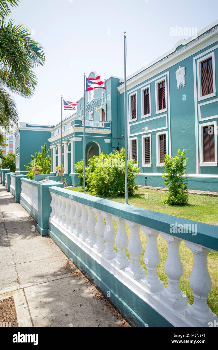 University building in old San Juan, Puerto Rico Stock Photo - Alamy