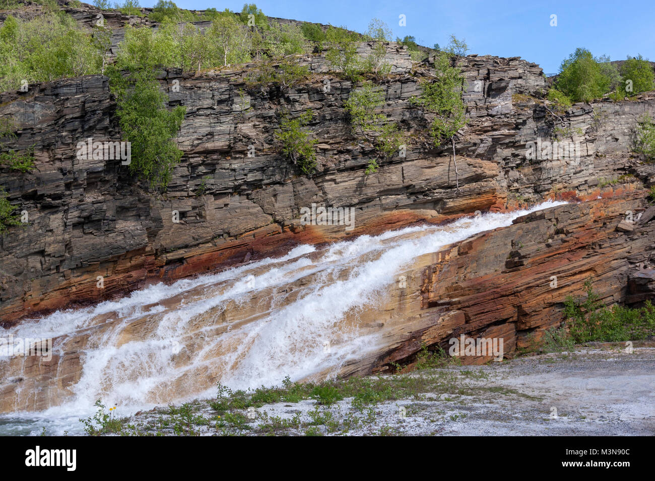 Rock strata along hi-res stock photography and images - Alamy