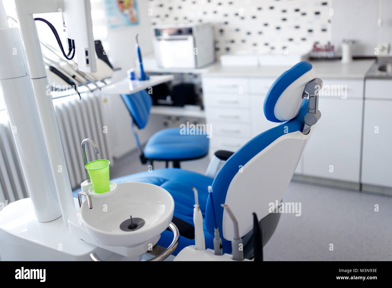 Dental apparatus hi-res stock photography and images - Alamy