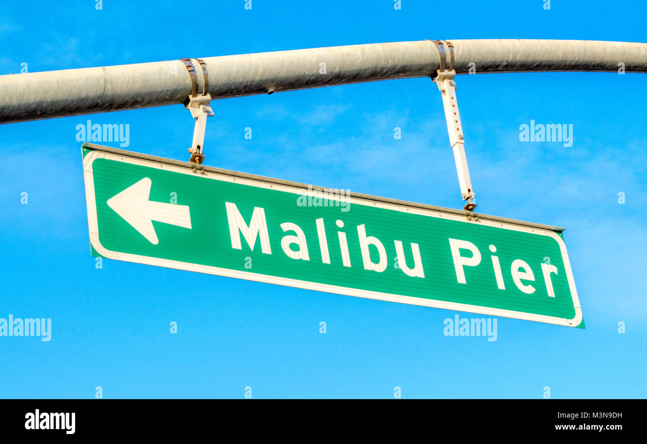 Malibu pier hi-res stock photography and images - Alamy