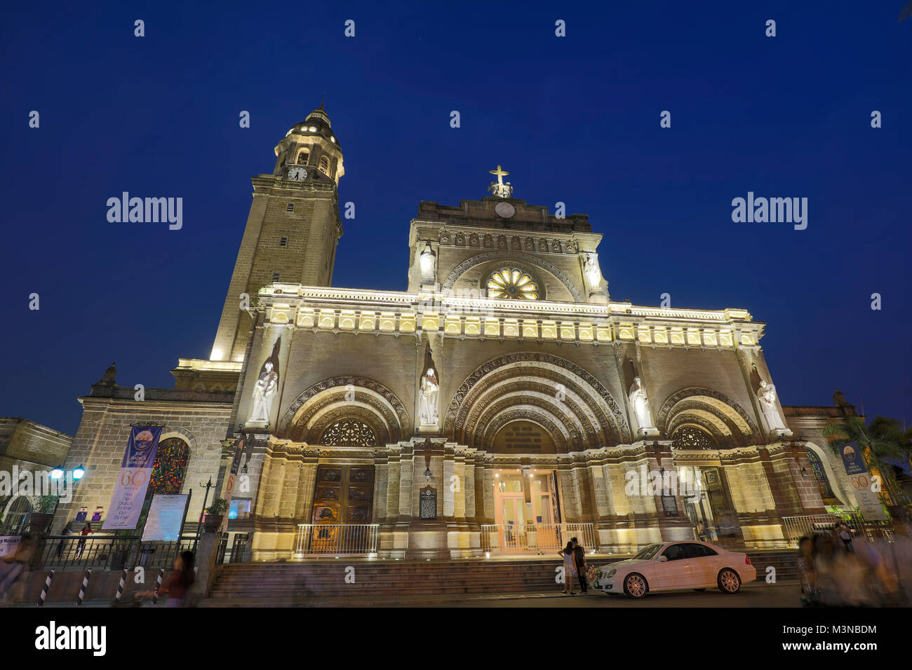 Manila, Philippines - Feb 10, 2018 : Night view of Manila Cathedral ...