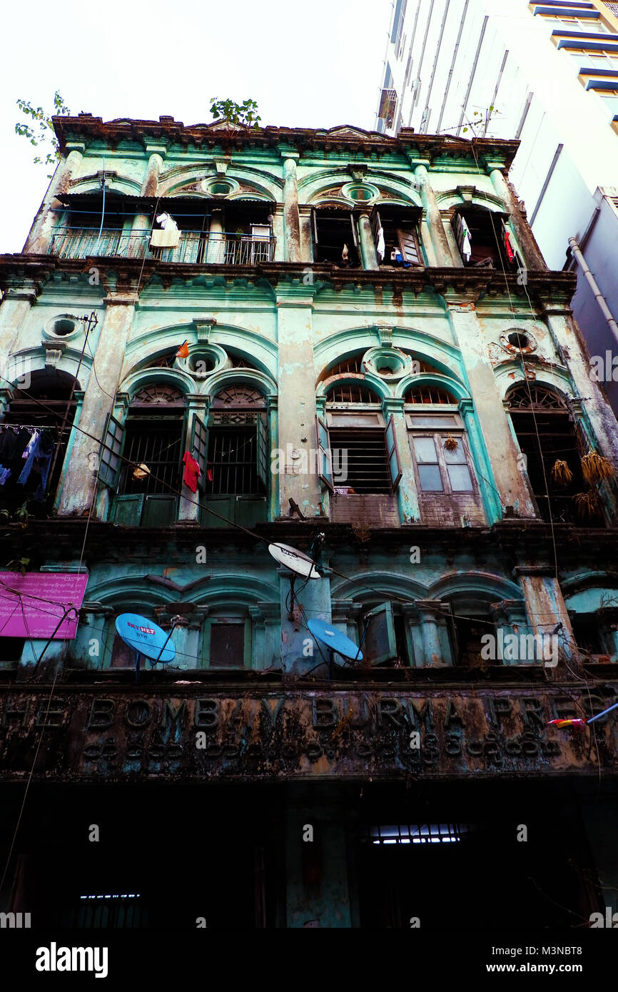 Old building pics hi-res stock photography and images - Alamy