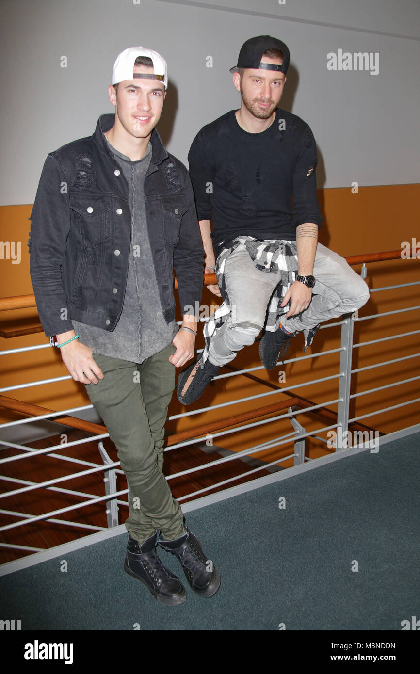 Timeflies band hi-res stock photography and images - Alamy