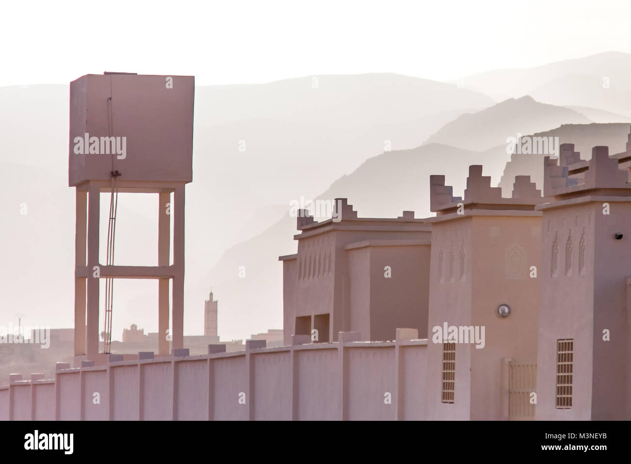 Random water tank background hi-res stock photography and images - Alamy