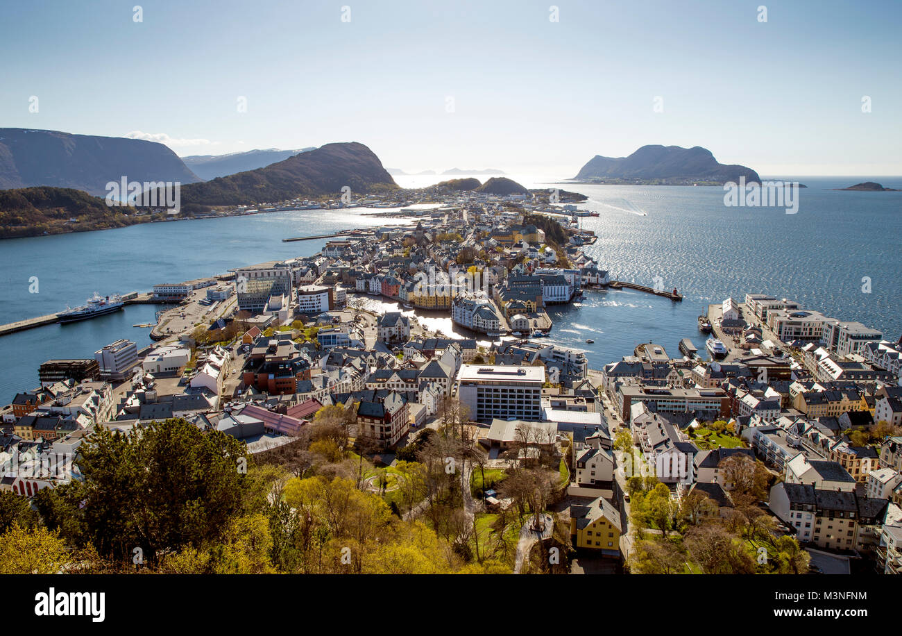 Aksla city alesund norway aerial hi-res stock photography and images ...