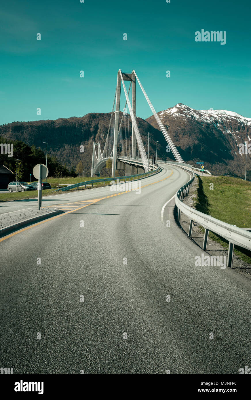 Gjemnessund hi-res stock photography and images - Alamy