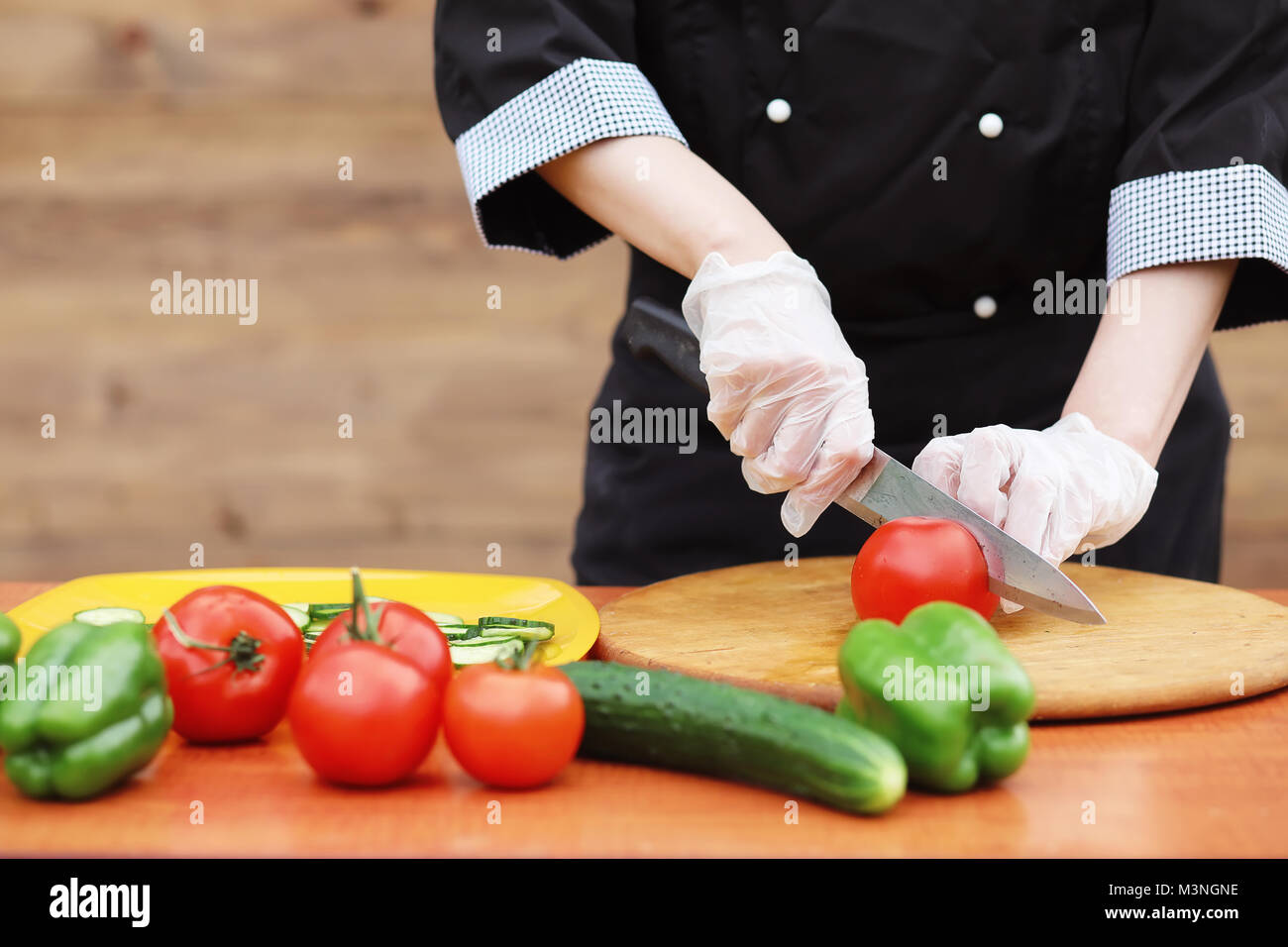 Cook cuts fresh farm hi-res stock photography and images - Alamy