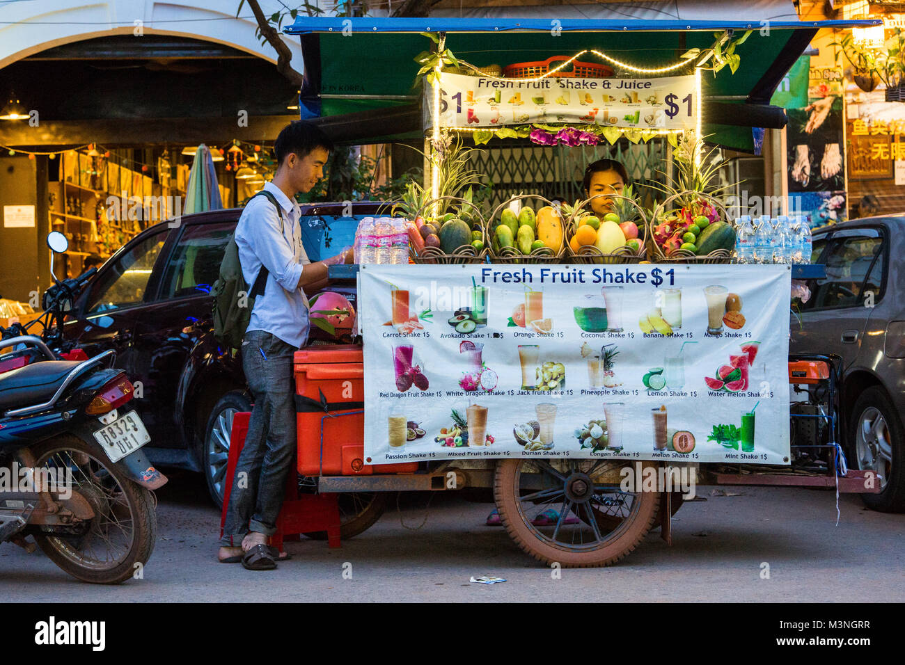 Cambodian market hi-res stock photography and images - Alamy