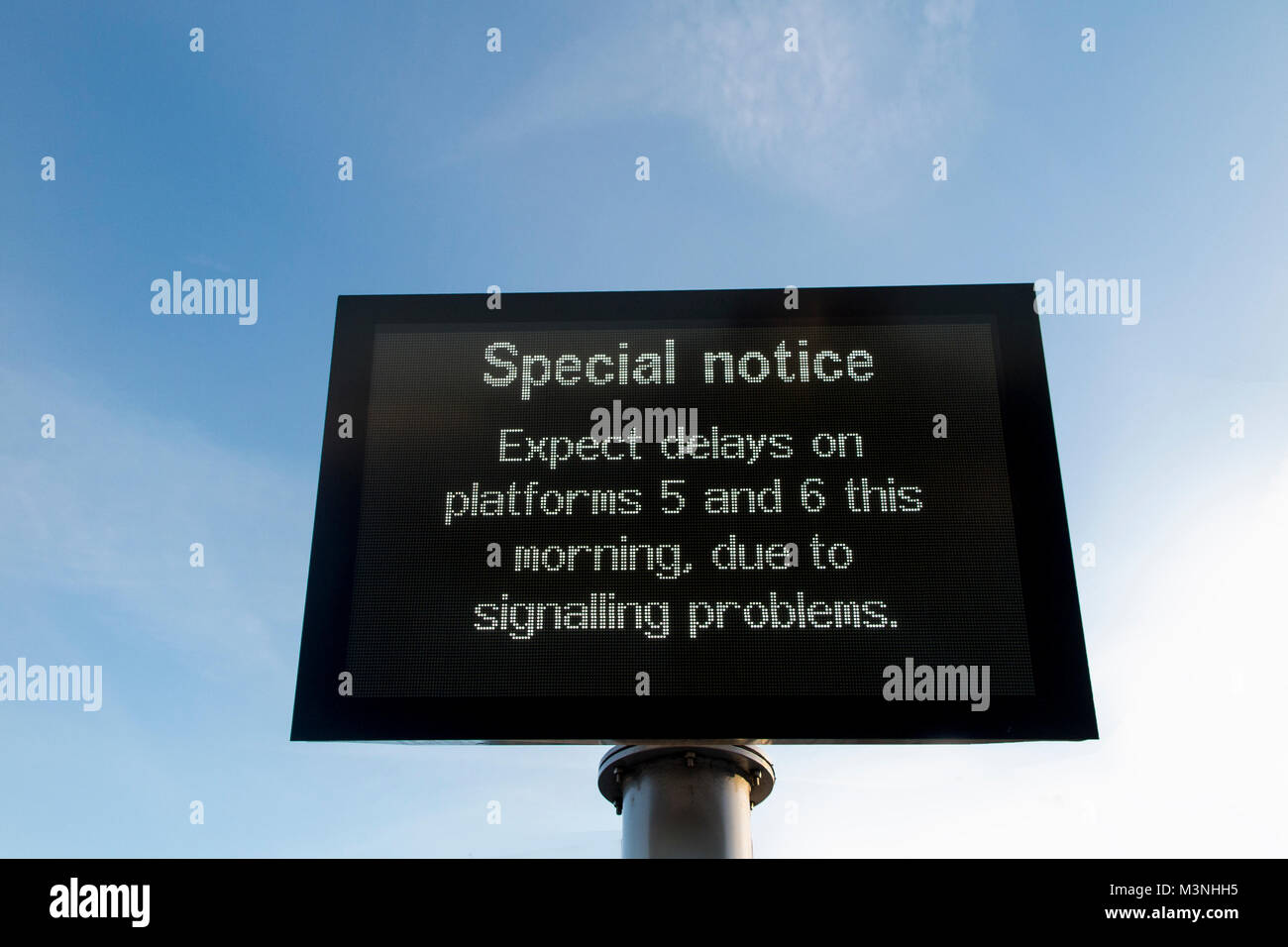 Train station electronic notice board hi-res stock photography and ...