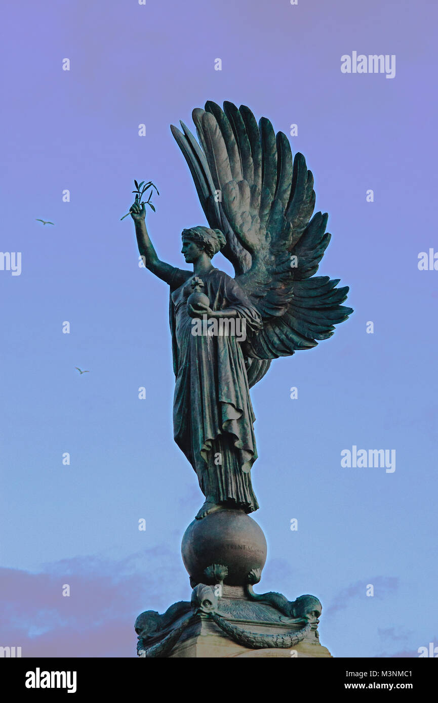 Peace statue, Brighton, England 2018. The peace statue in Brighton ...