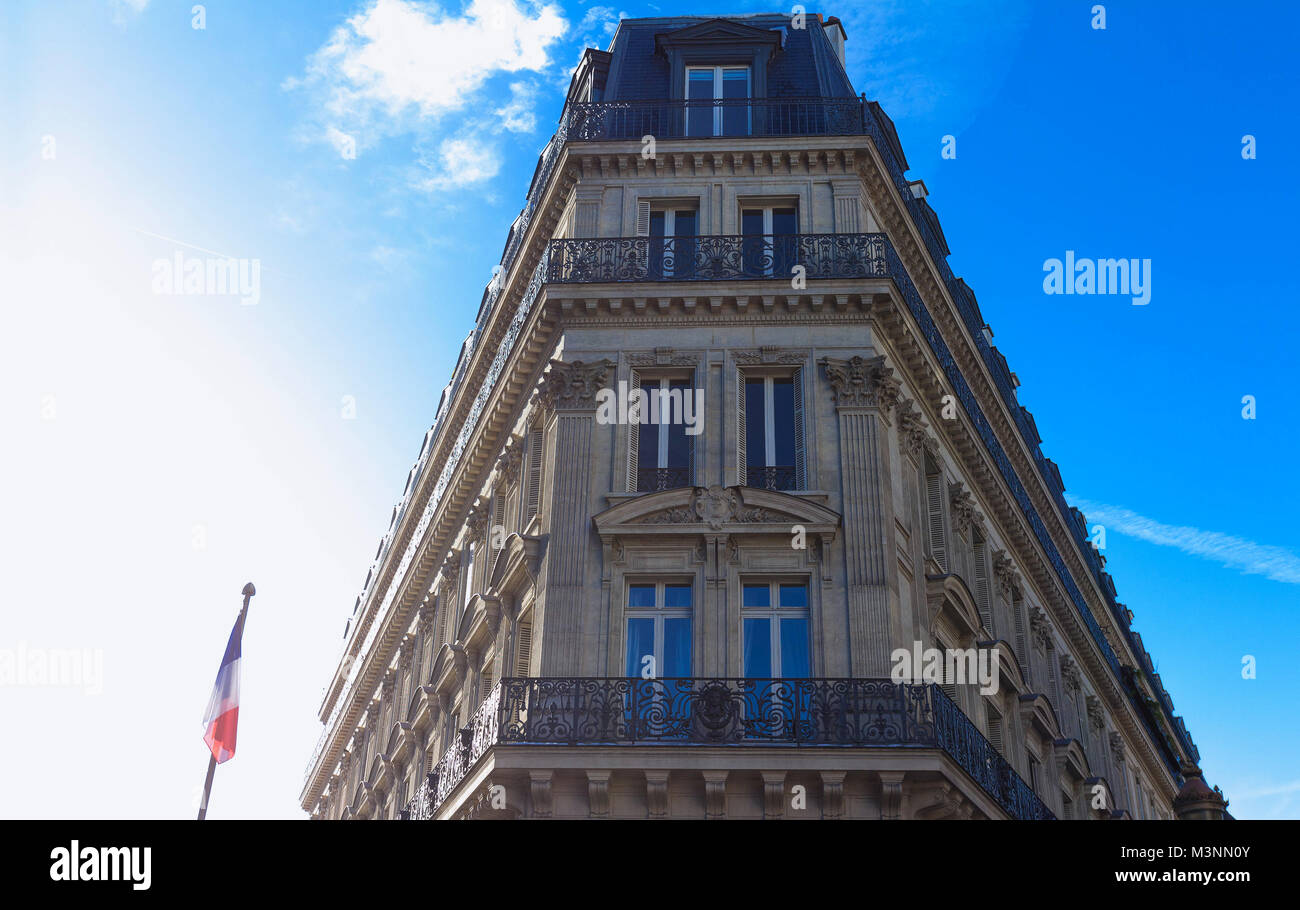 The traditional facade of Parisian building, France Stock Photo - Alamy