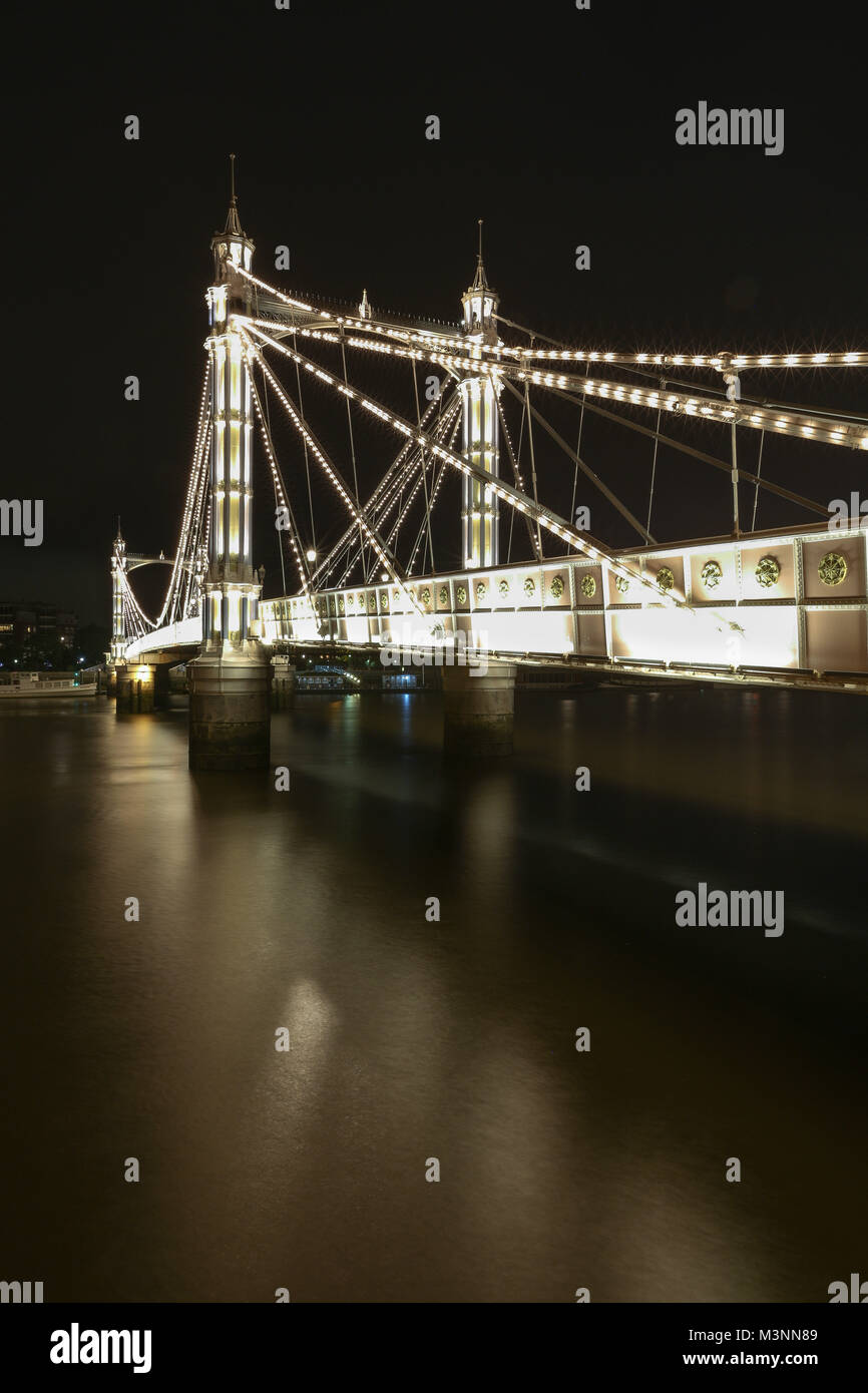 Prince albert bridge Stock Photo - Alamy