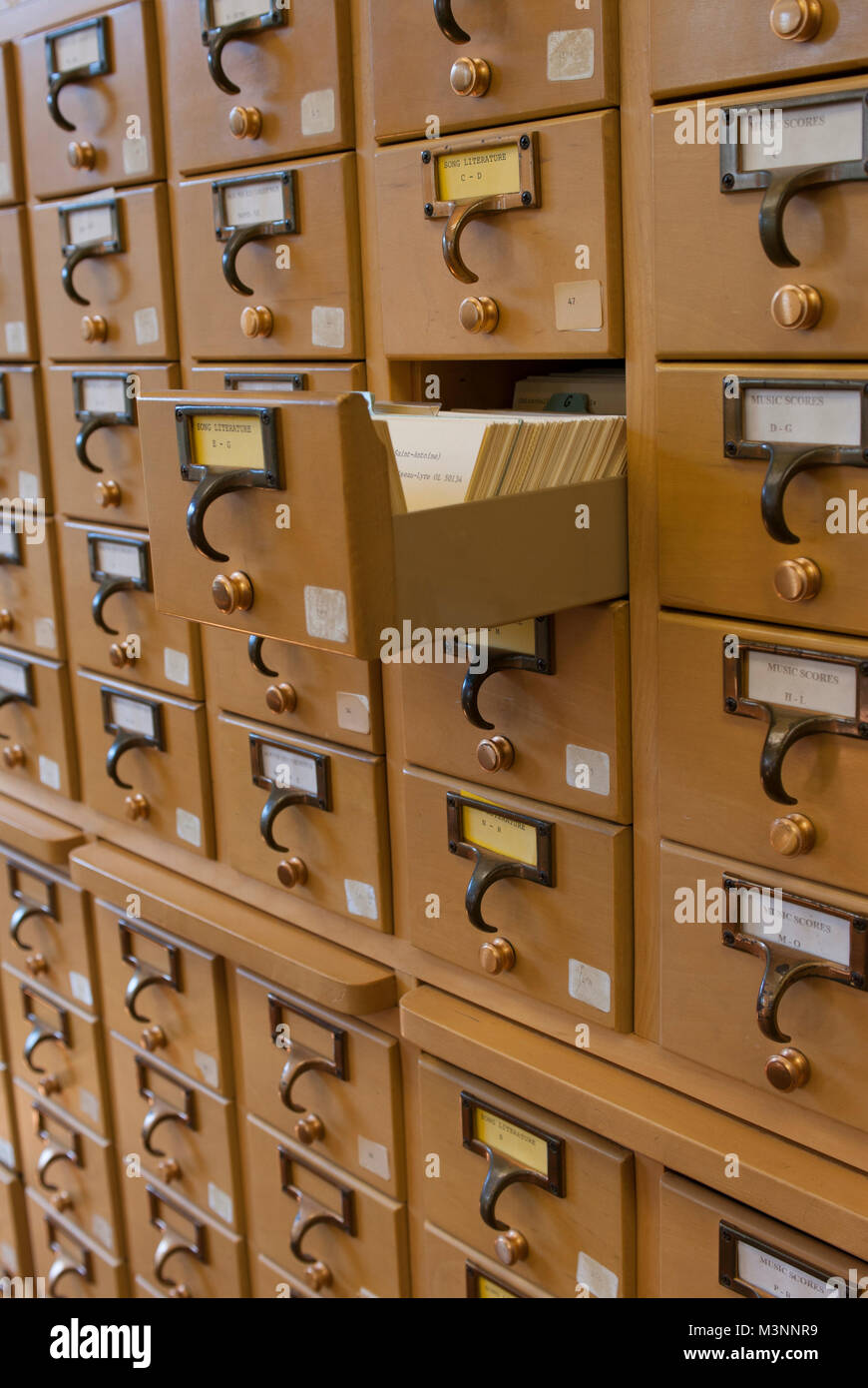 Library card hi-res stock photography and images - Alamy