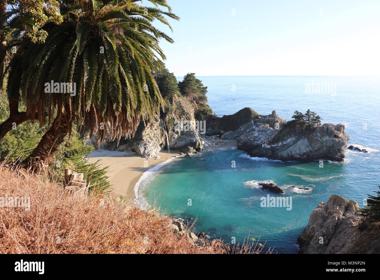 Pfeiffer beach big sur ca hi-res stock photography and images - Alamy