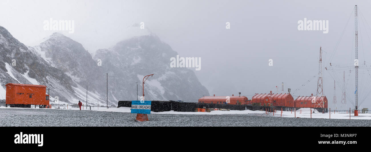 Panorama windy snow storm horizontal snow blowing Argentina Naval ...