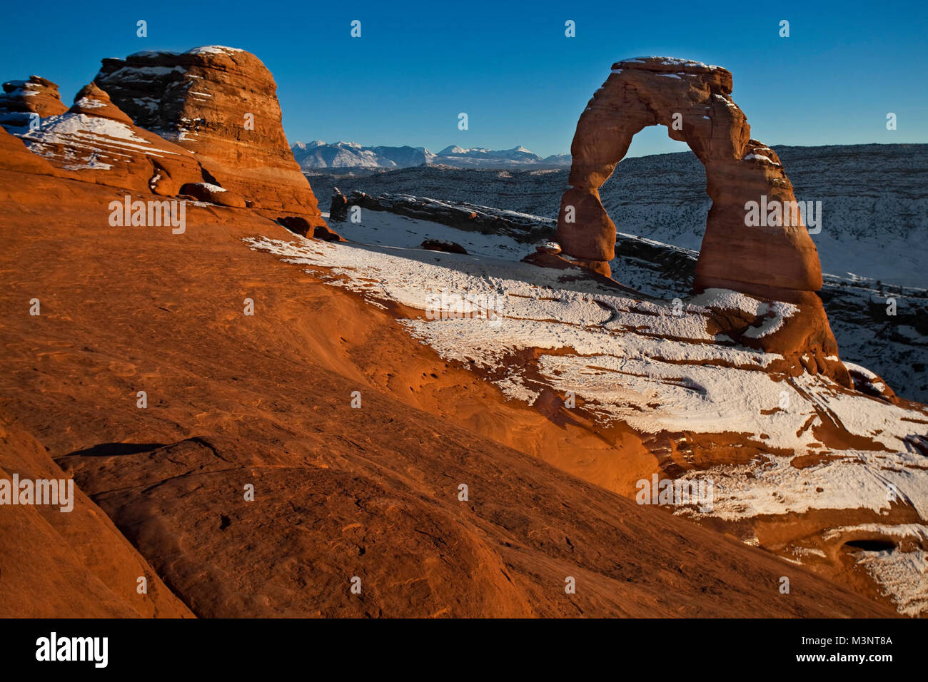 Delicate Arch Winter Stock Photo - Alamy
