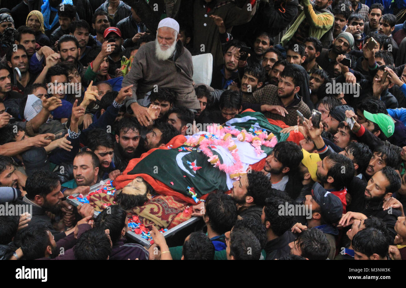 people carry dead body of slain rebels, Sopore town, Kashmir, India ...