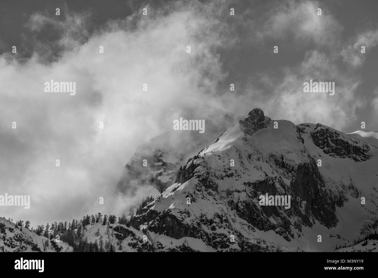 Majestic panorama snow capped Black and White Stock Photos & Images - Alamy