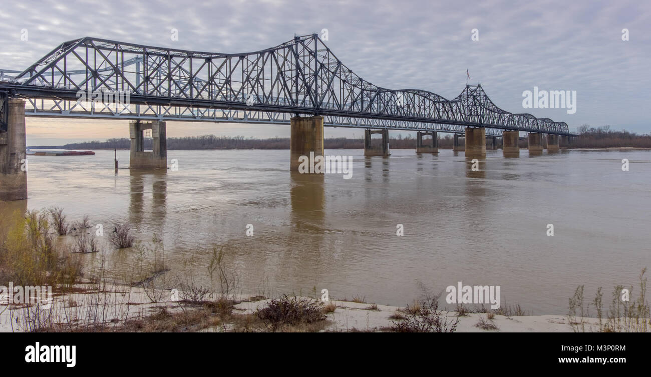Vicksburg Bridge High Resolution Stock Photography and Images - Alamy