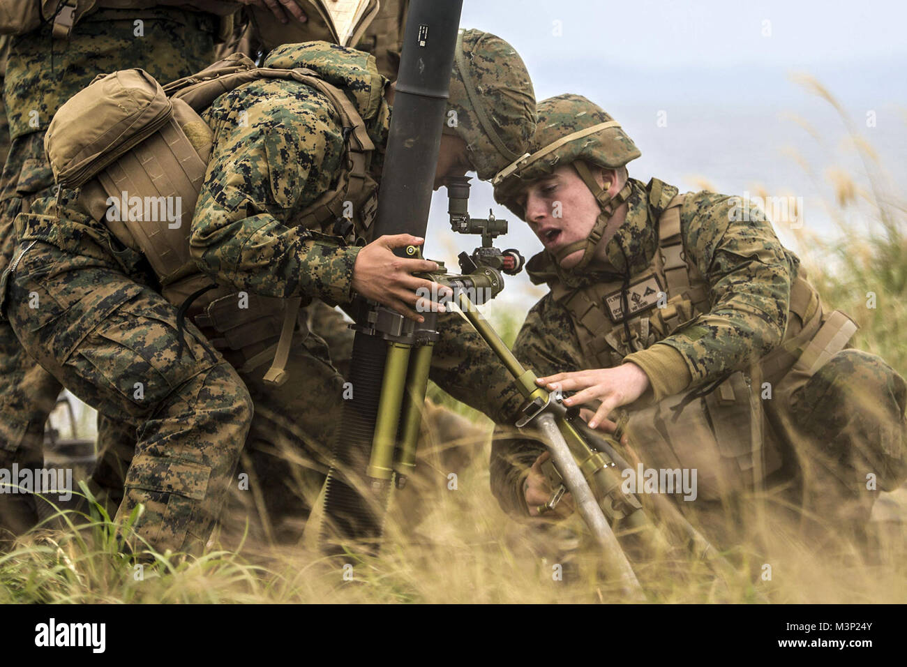 Mortar training hi-res stock photography and images - Alamy