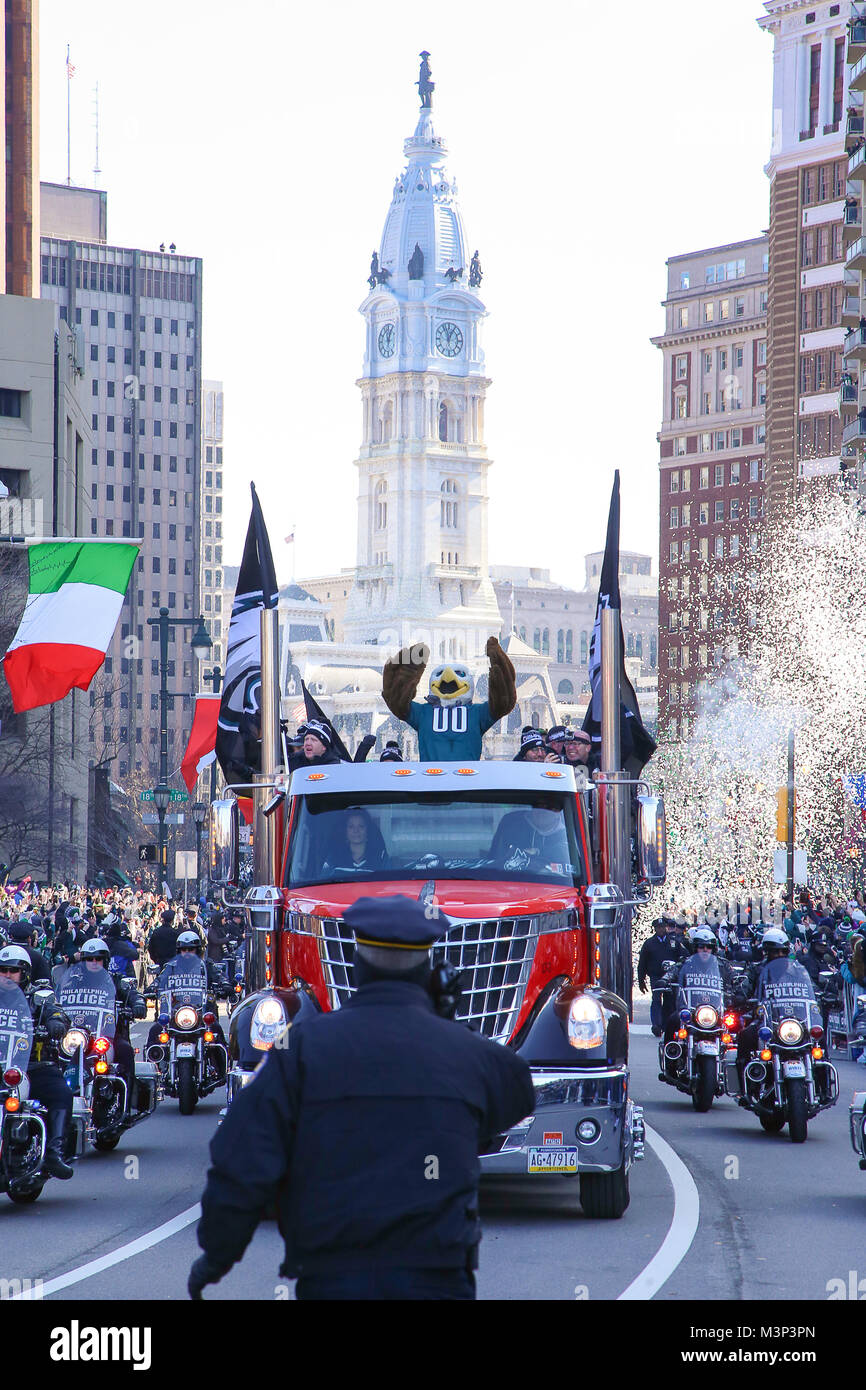 Eagles football hi-res stock photography and images - Alamy