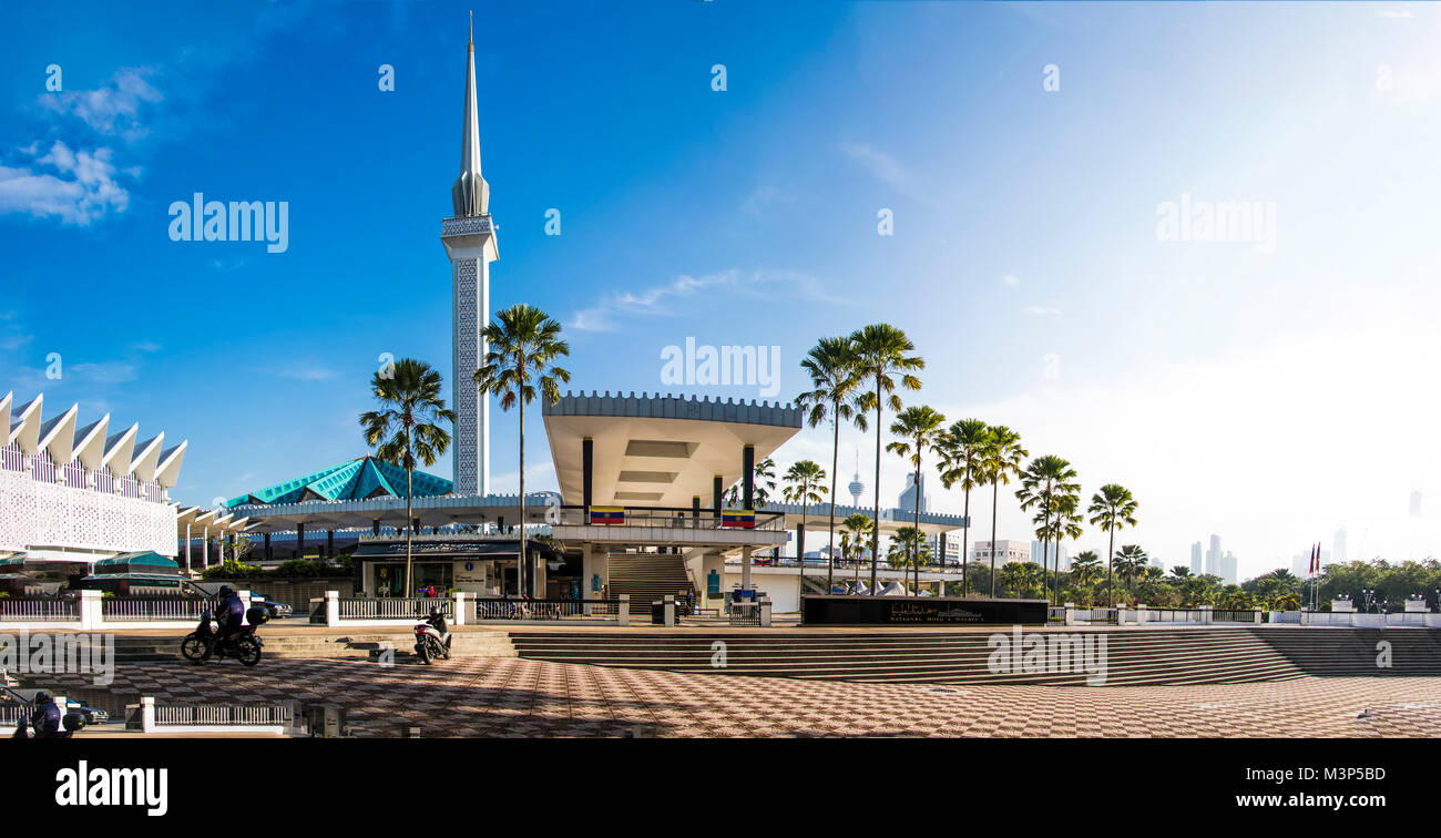 The National Mosque. Kuala Lumpur, Malaysia Stock Photo - Alamy