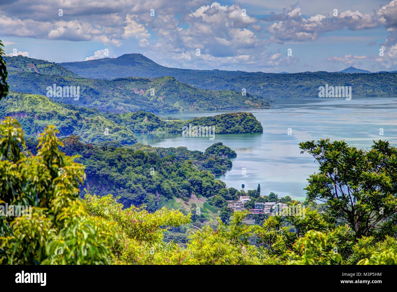 Lago de Ilopango El Salvador Stock Photo - Alamy