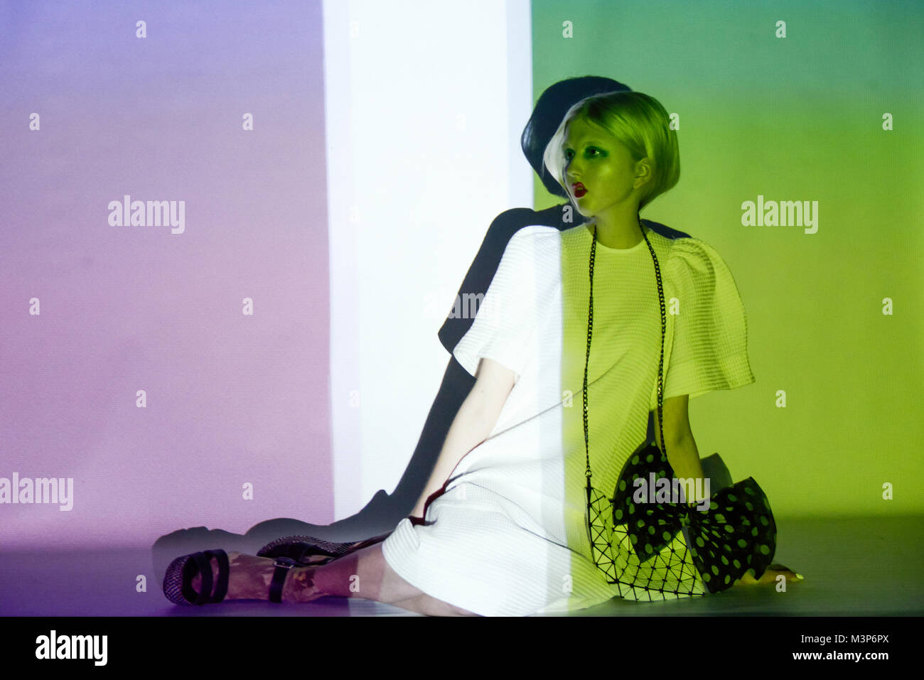 Fashion studio photoshoot hi-res stock photography and images - Alamy